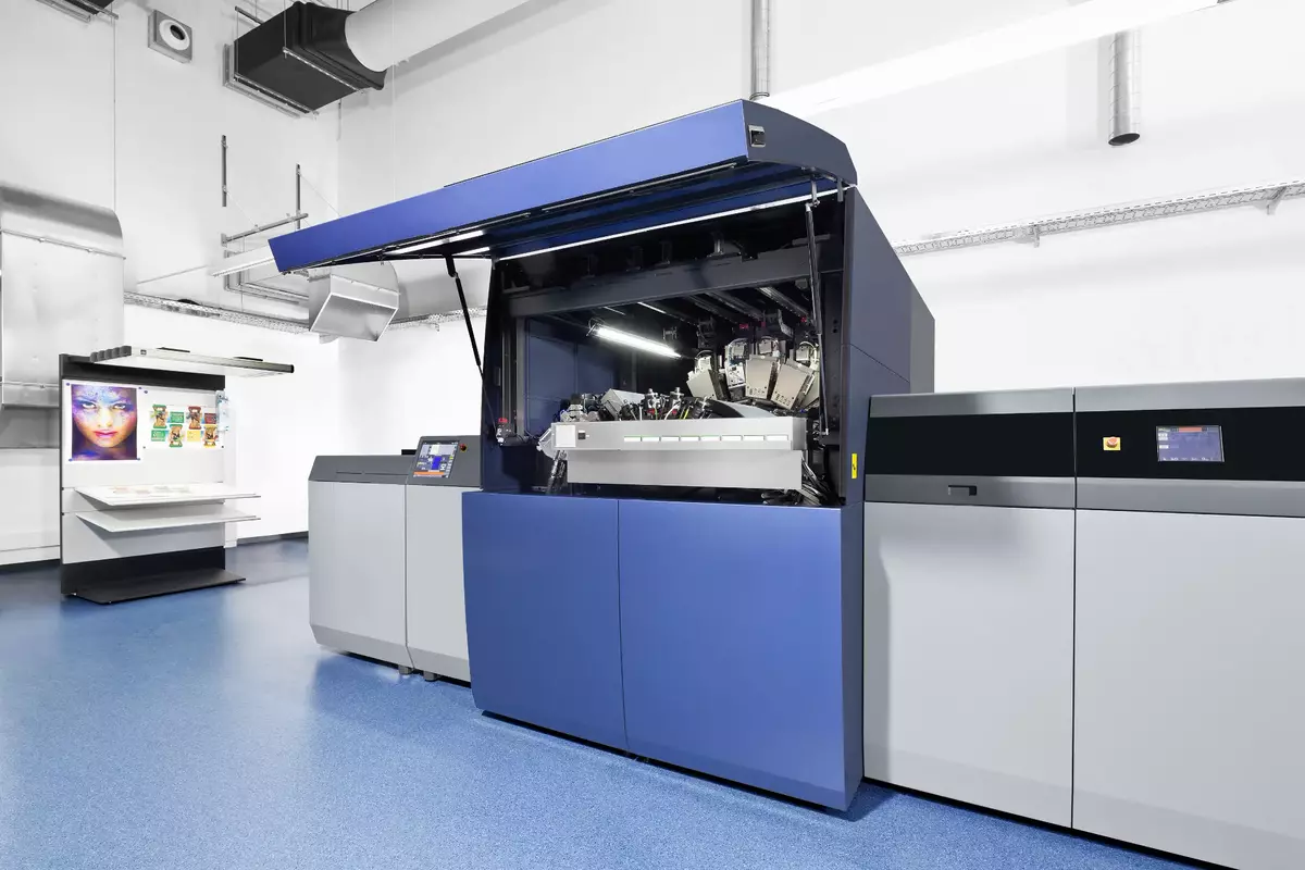 Digital inkjet printing | KONICA MINOLTA