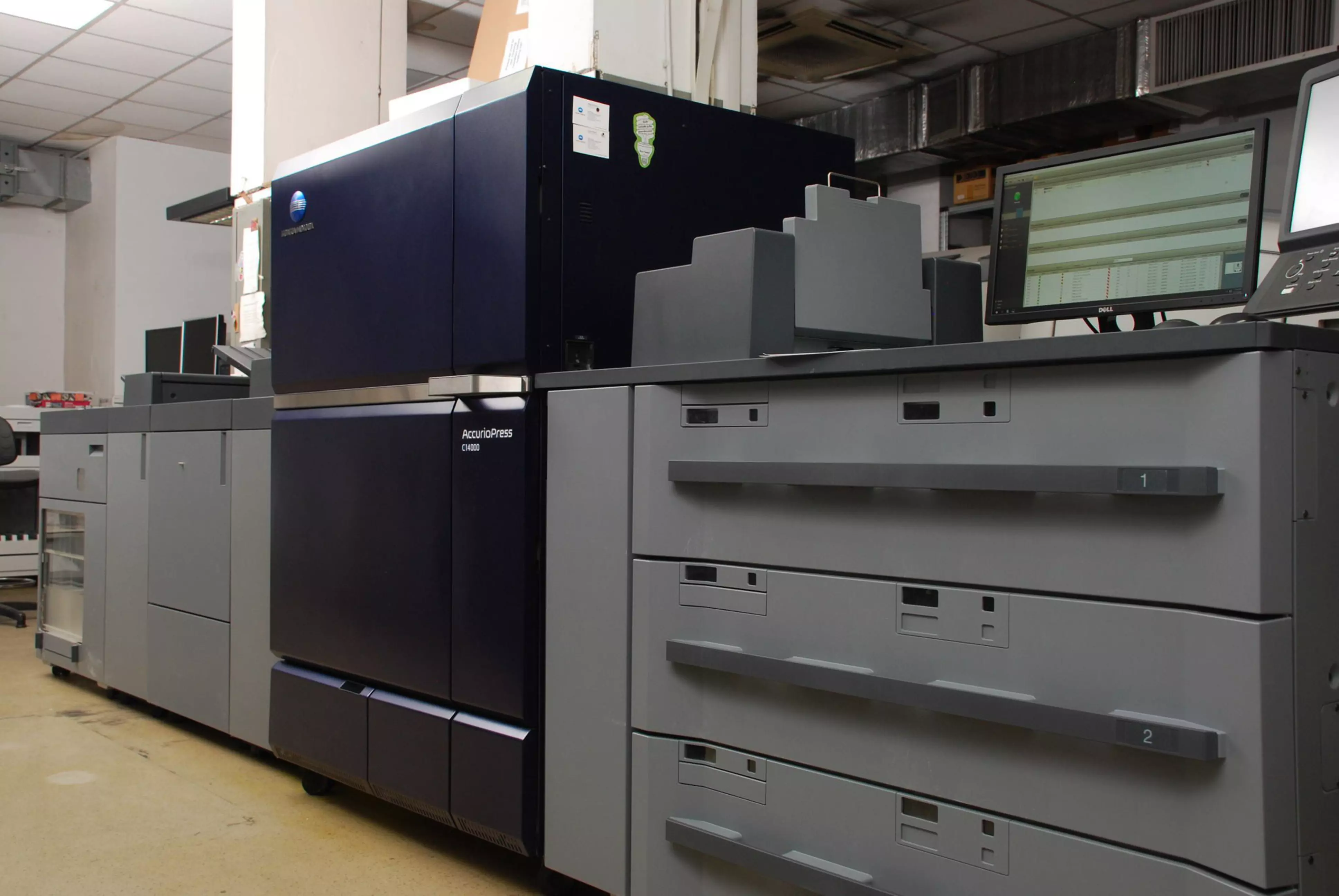 БУЛГЕД С ACCURIOPRESS C14000 И MGI JETVARNISH 3D ONE | KONICA MINOLTA